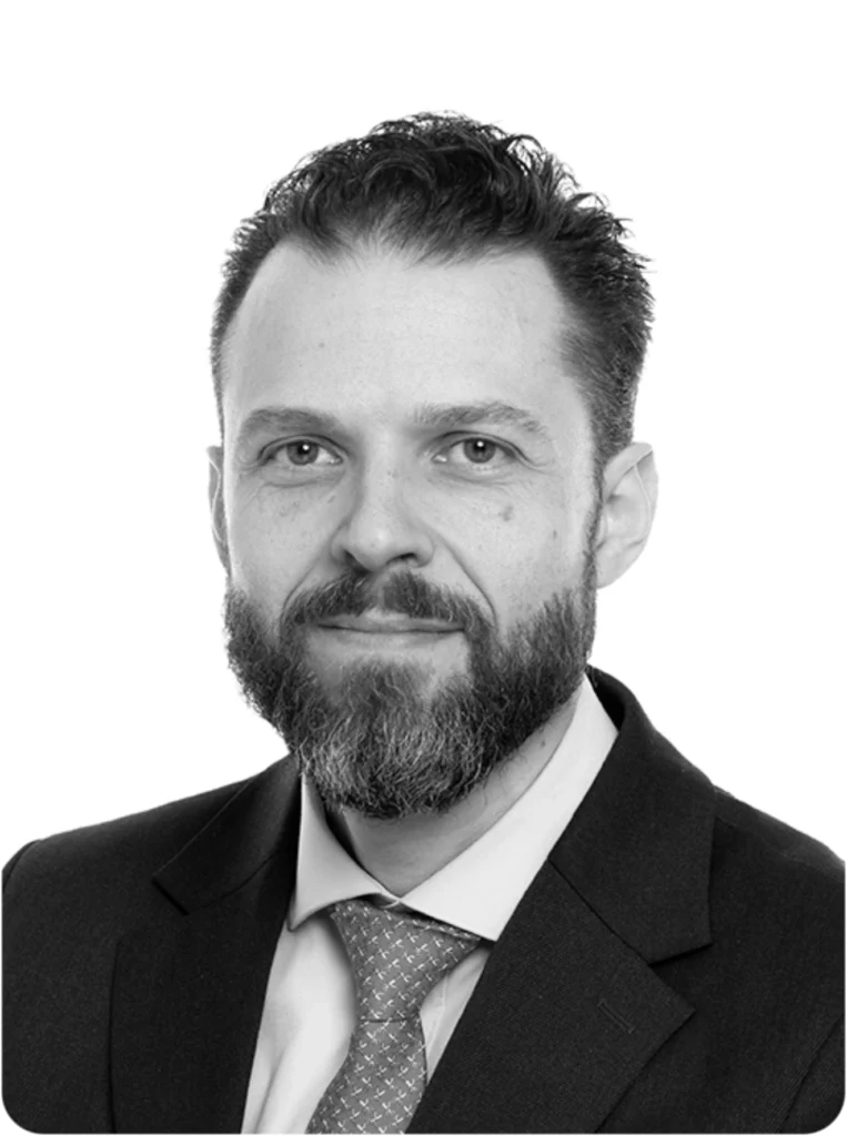 Our Team - Yields.io